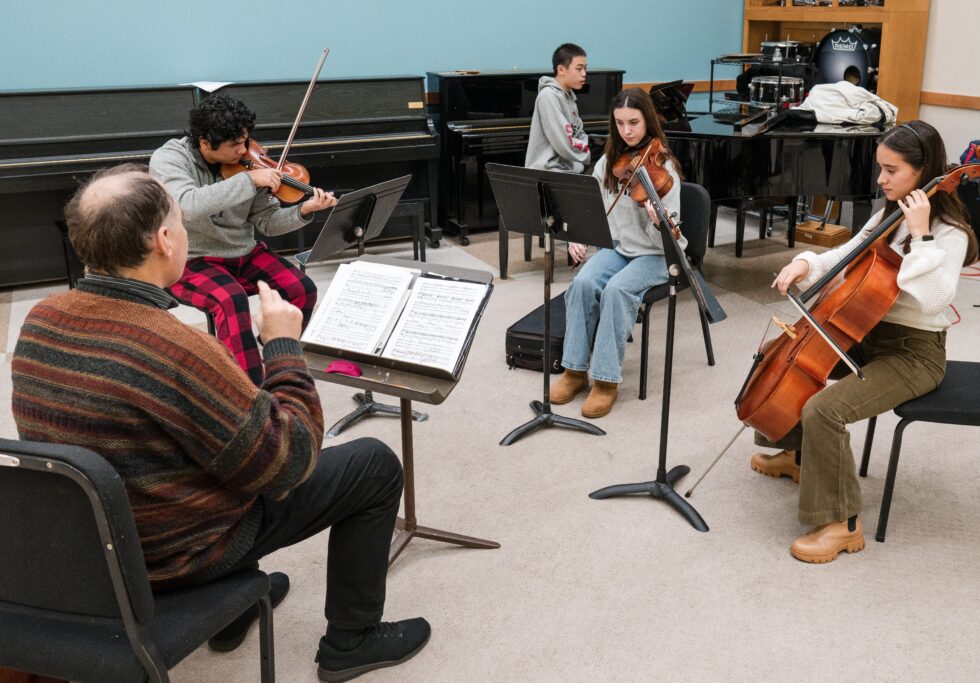 Group Music Classes vs. Private Instruction: Which Is Best for You ...